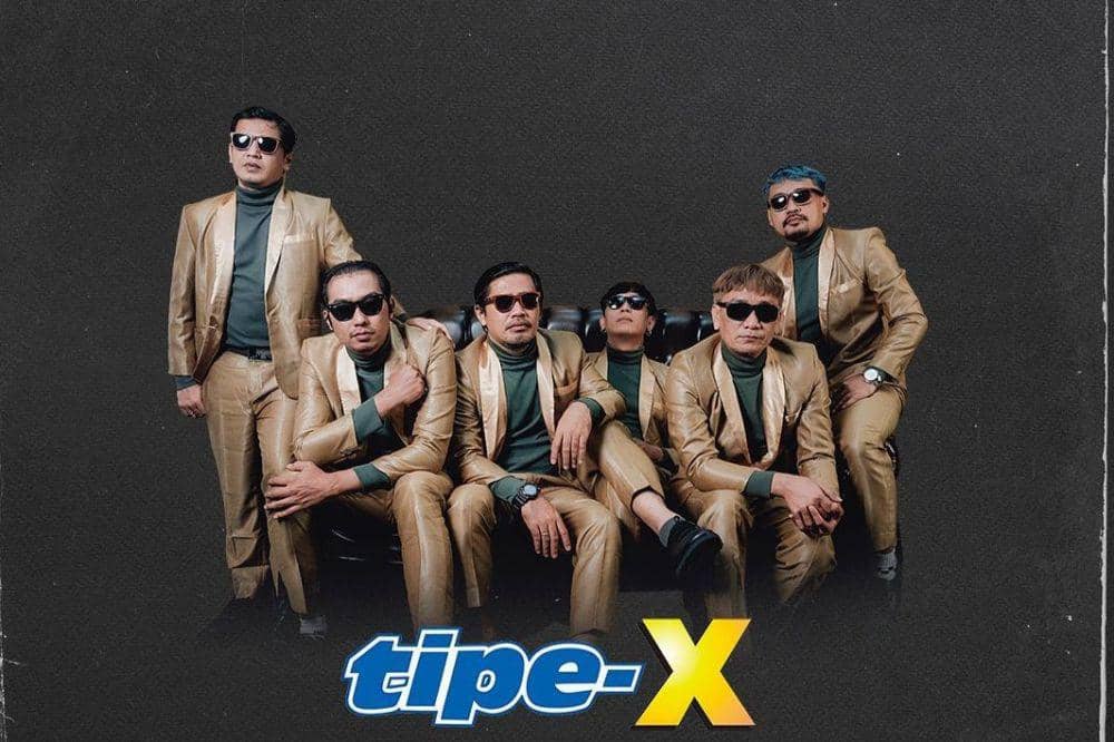 Lirik Lagu Mawar Hitam - Tipe-X | IDN Times