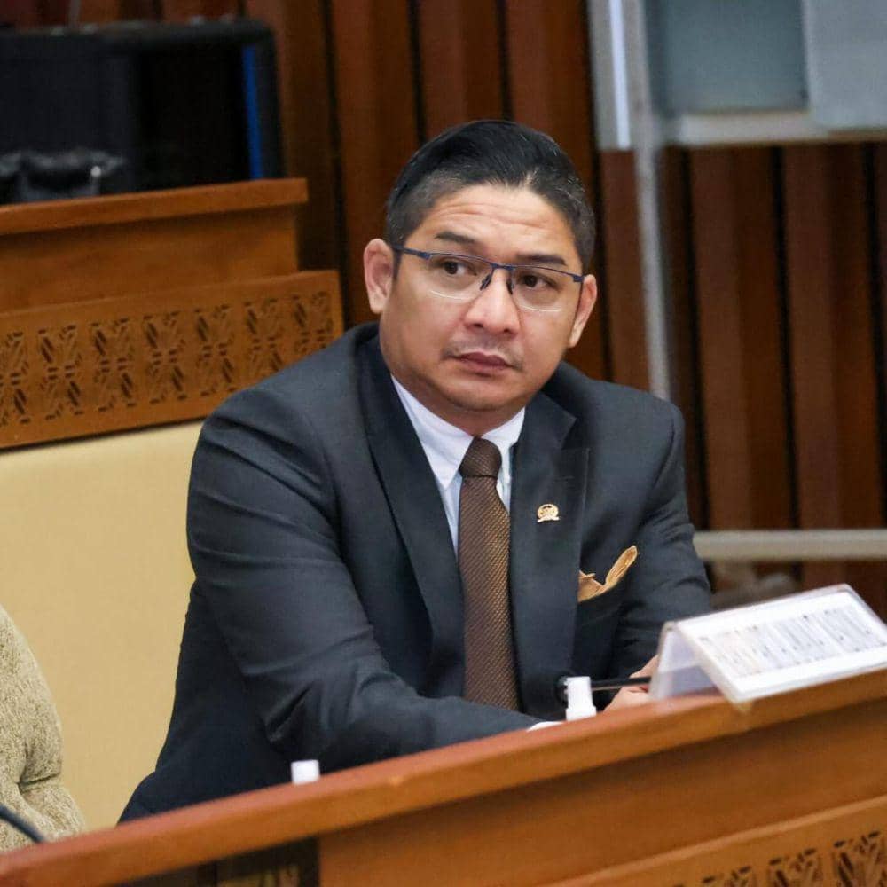 CEK FAKTA: Pasha Ungu Mundur Sebagai Anggota DPR usai Tunjangan Naik ...