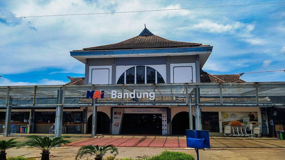 Cara Naik Trans Metro Bandung dan Rutenya | IDN Times