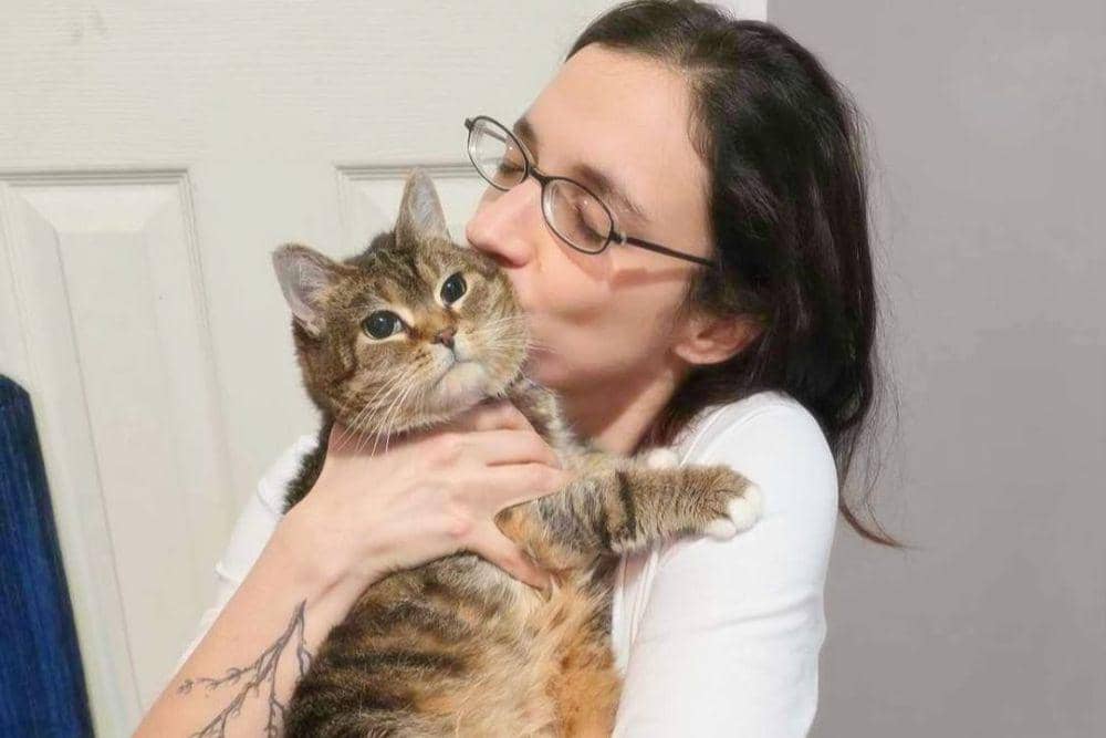 19 Fakta Ethel, Si Gemas di Balik Meme OIIA dan Kucing Akmal | IDN Times