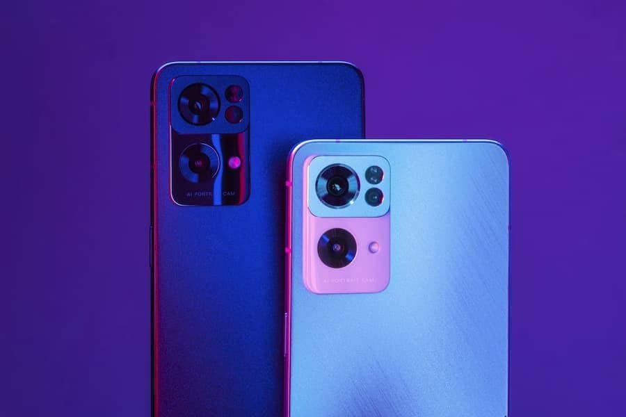 12 HP Android yang Kameranya Mirip iPhone, Ada OPPO Find X8 | IDN Times