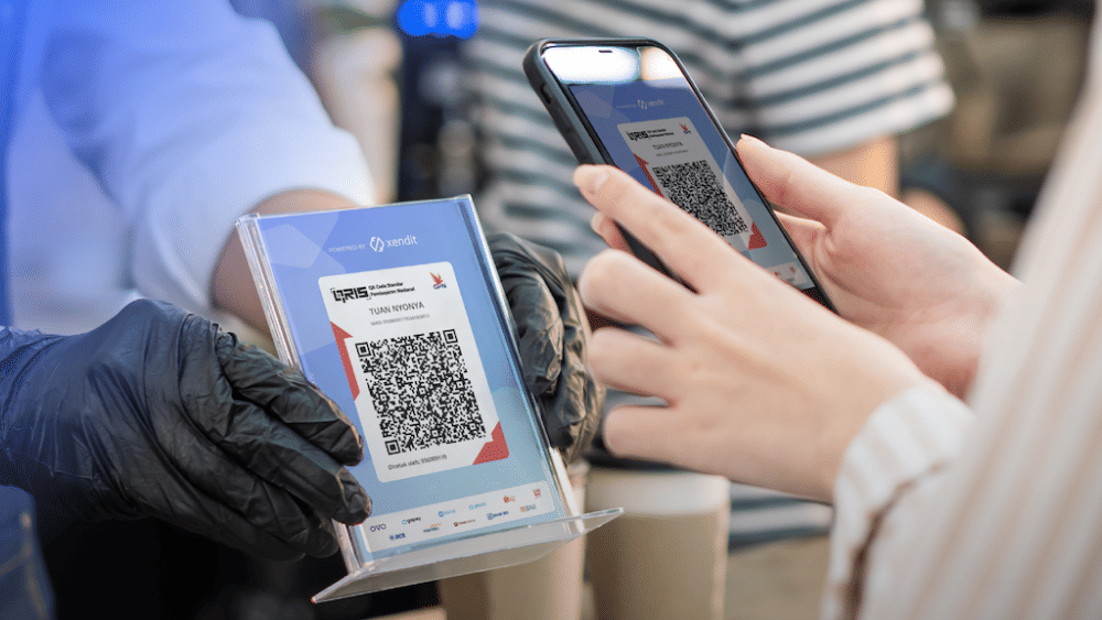 Cara Cek Status Transaksi QRIS Kamu di EDC BCA (Evergreen). | IDN Times