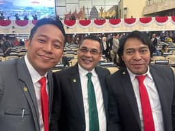Biodata dan Profil Denny Cagur, Dari Komedian ke Kursi DPR | IDN Times