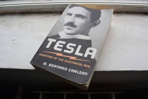 Sejarah Tesla, Perusahaan Masa Depan Milik Elon Musk | IDN Times