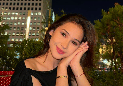 8 Film Sandrinna Michelle di Netflix, Drama hingga Horor | IDN Times Jogja