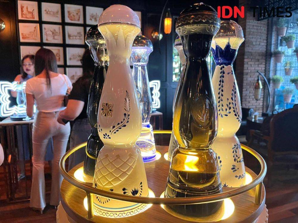 Clase Azul Tequila: Sebuah Karya Seni dalam Minuman | IDN Times