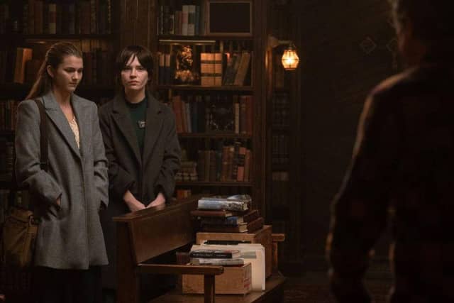 Review Film Heretic, Kisah Thriller dengan Balutan Agama | IDN Times