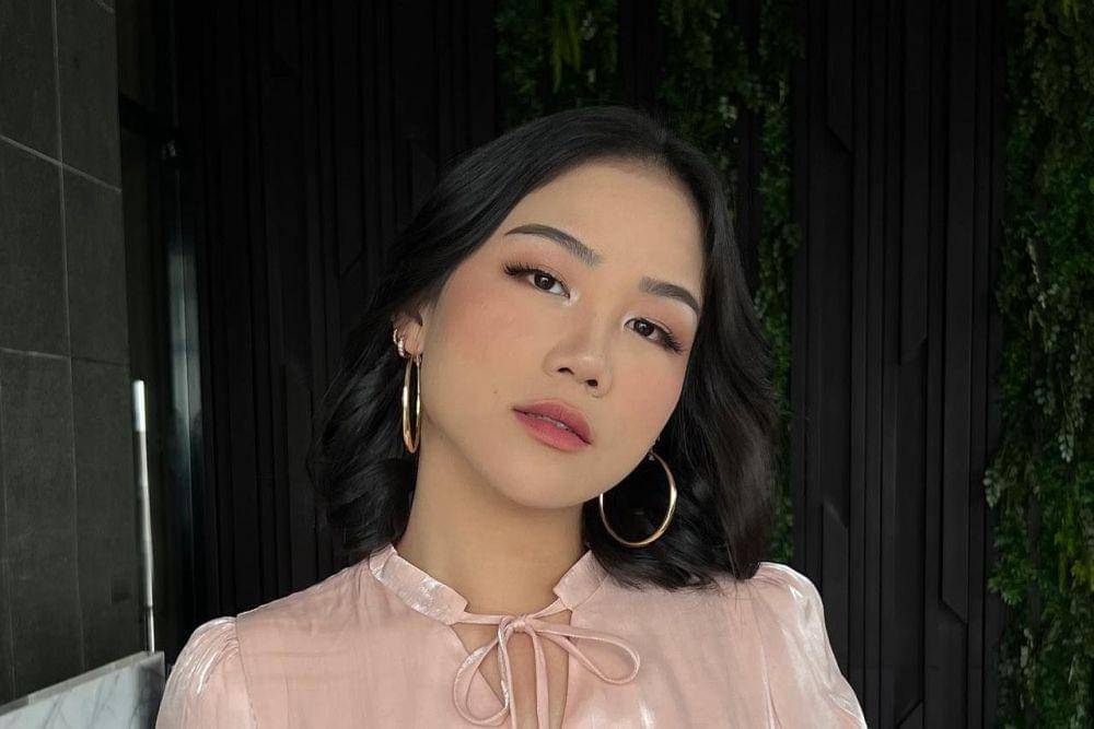 Biodata dan Profil Laura Siburian, Seleb TikTok yang Disorot | IDN Times