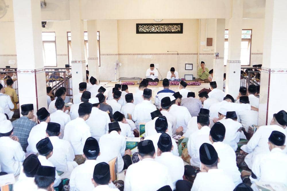 Apa Itu Tirakat? Ini Pengertian, Jenis, dan Tata Caranya | IDN Times