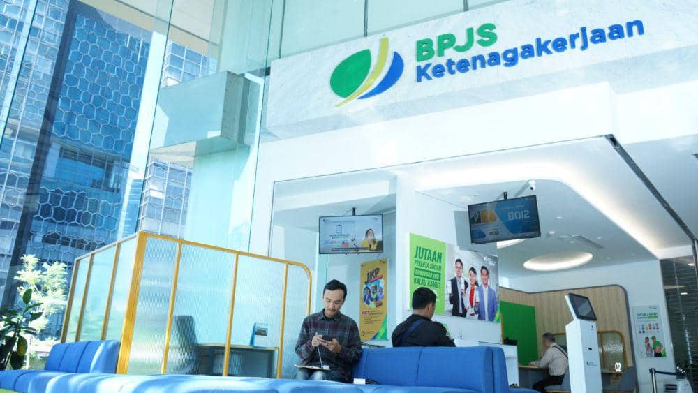 Aturan Usia Pensiun Terbaru Pekerja Peserta BPJS TK | IDN Times