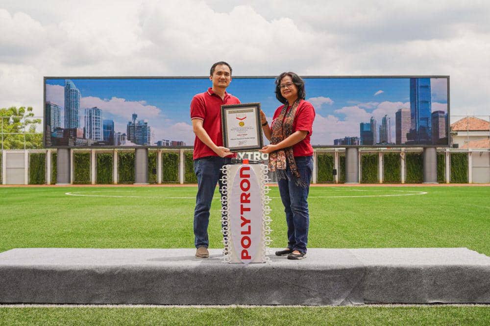 Pasang Videotron Terpanjang di Kudus, Polytron Raih MURI | IDN Times Jateng