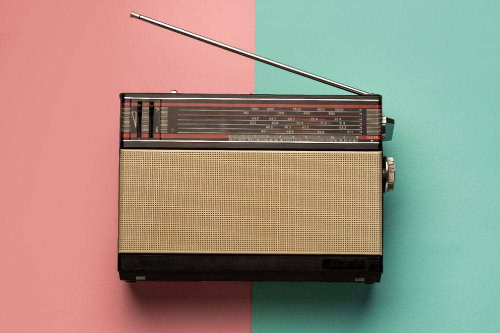 Apakah Radio Masih Relevan di Zaman Sekarang? | IDN Times