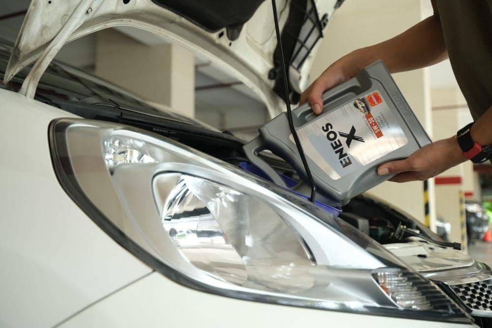 Inovasi Baru Eneos, Luncurkan Oli dengan Teknologi Liquid Ti | IDN ...