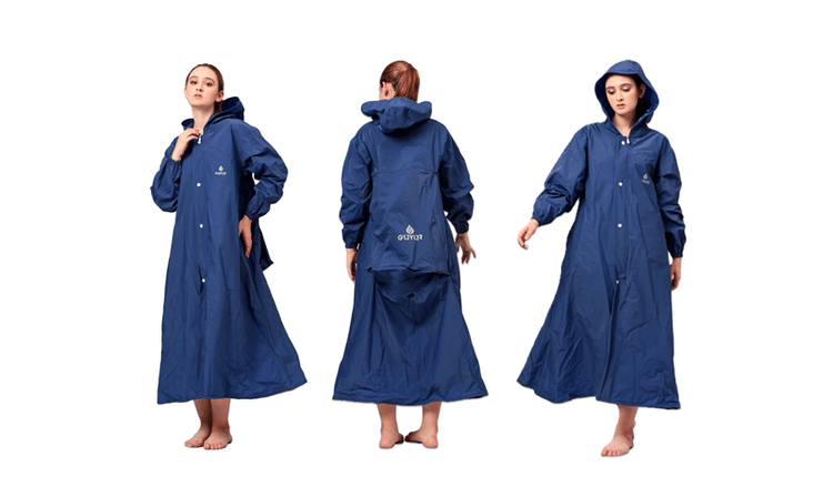 7 Rekomendasi Jas Hujan Gamis, Stylish dan Anti Bocor | IDN Times