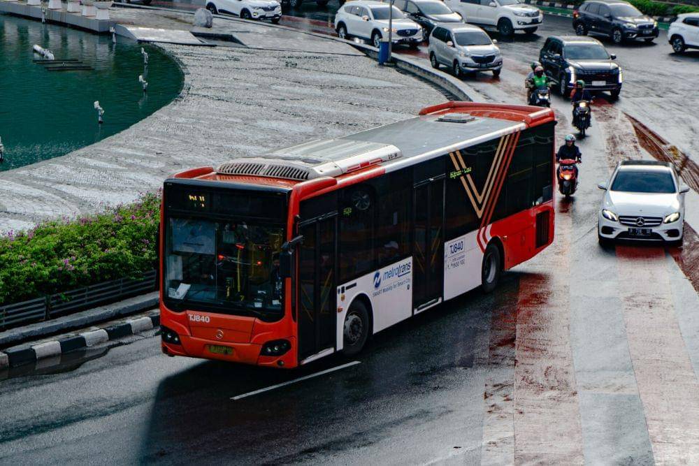 Rute Transjakarta Koridor 7A: Halte Transit dan Jadwalnya | IDN Times