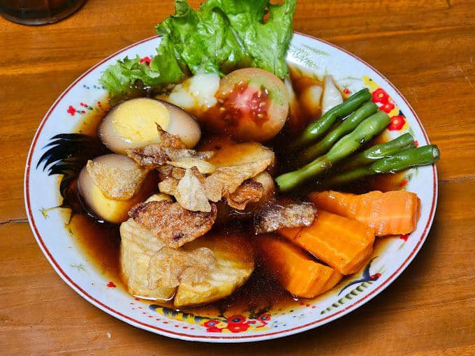 5 Selat Solo Hidden Gems di Solo, Nikmatnya Gak Bikin Kecewa | IDN Times