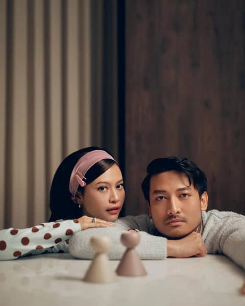 10 Photoshoot Terbaru Hanggini dan Luthfi Aulia | IDN Times