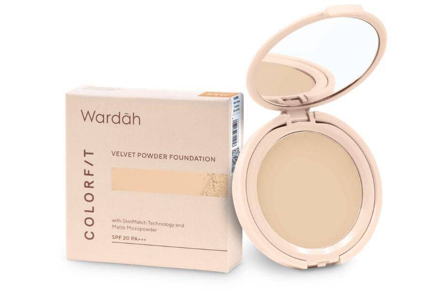 10 Bedak Padat yang Tahan Lama dan Glowing, Awet Seharian | IDN Times