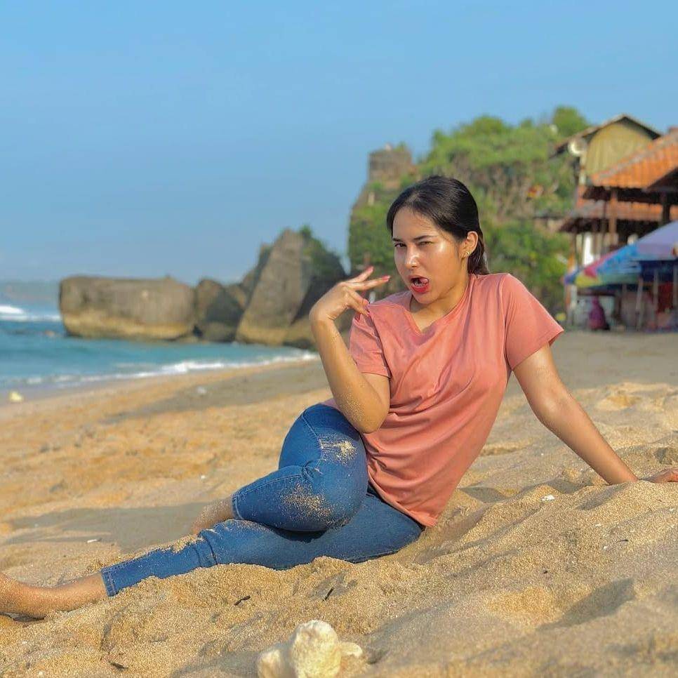 Siapa Dilan Janiyar, TikToker yang Pernikahannya Disorot | IDN Times