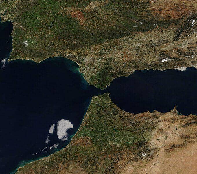 Perbedaan Selat, Teluk, dan Tanjung: Pahami Karakteristik | IDN Times