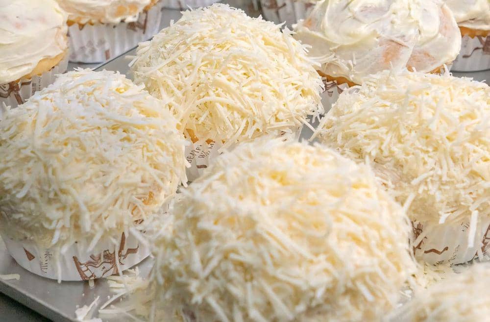 7 Produk Best Seller di Mamitoko, Cheese Bread-nya Juara | IDN Times