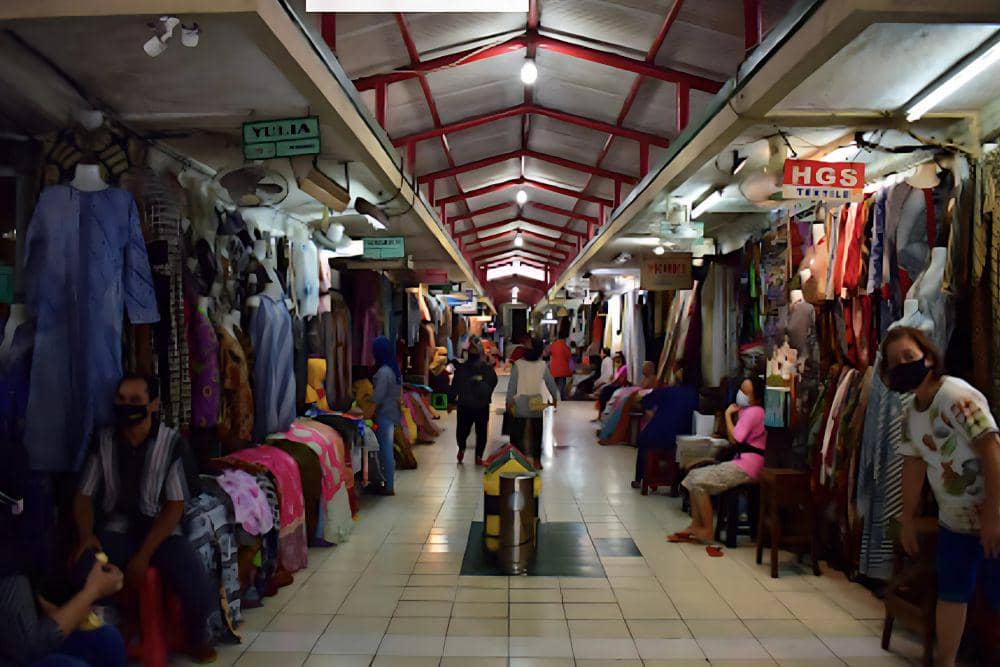 Sejarah Pasar Beringharjo Jogja, Lebih dari Tempat Jual Beli | IDN ...
