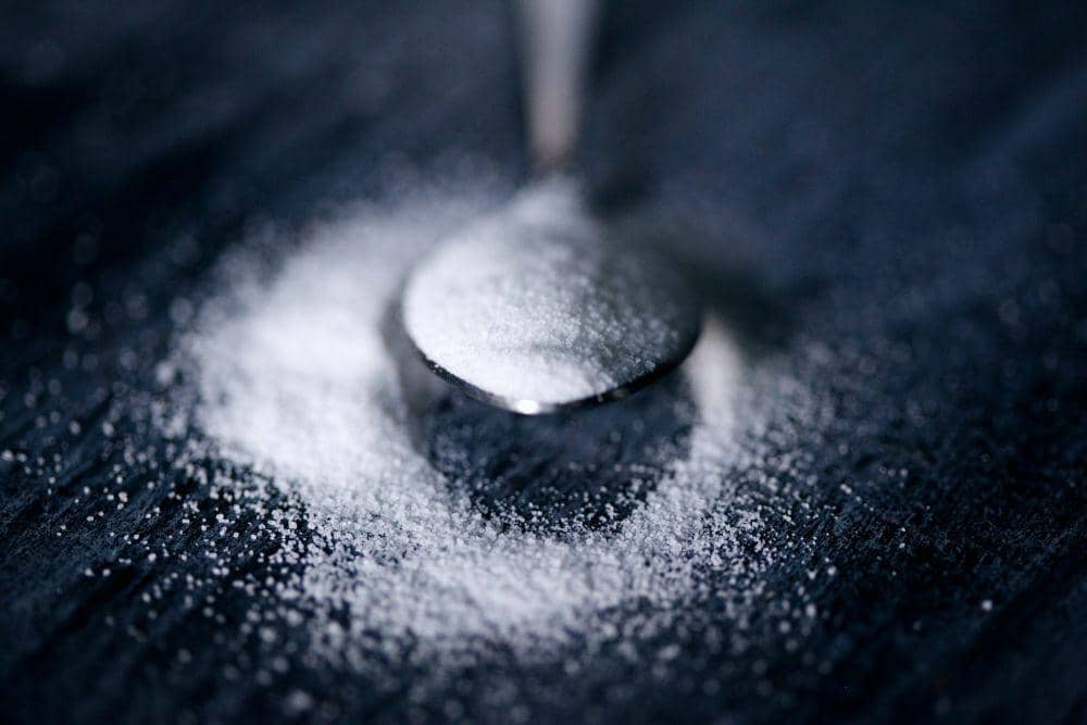 4 Perbedaan Gula Kastor dan Icing Sugar, Bahan Penting! | IDN Times