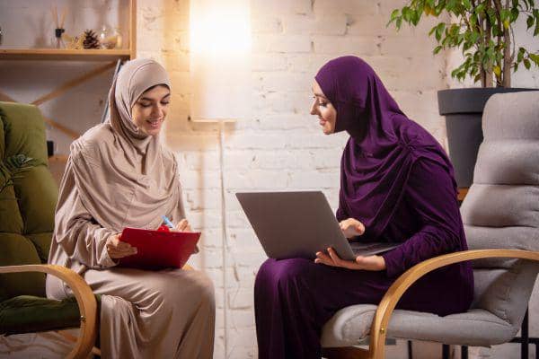 10 Tema Acara Bukber Ramadan 2026, Unik dan Kekinian! | IDN Times