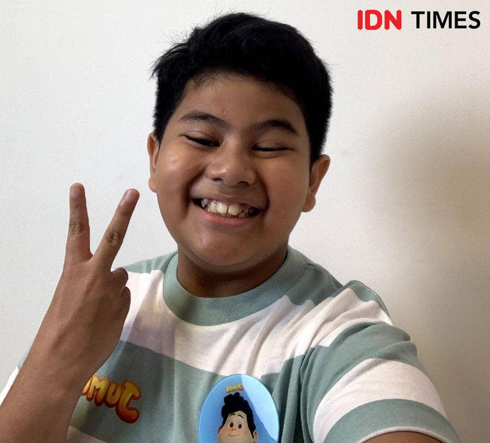 Biodata dan Profil Prince Poetiray, Don di Film Jumbo | IDN Times