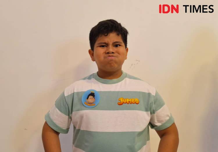 Biodata dan Profil Prince Poetiray, Don di Film Jumbo | IDN Times