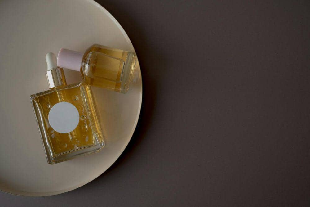 Apa Itu Extrait de Parfum? Ini Penjelasan dan Tips Memilih! | IDN Times