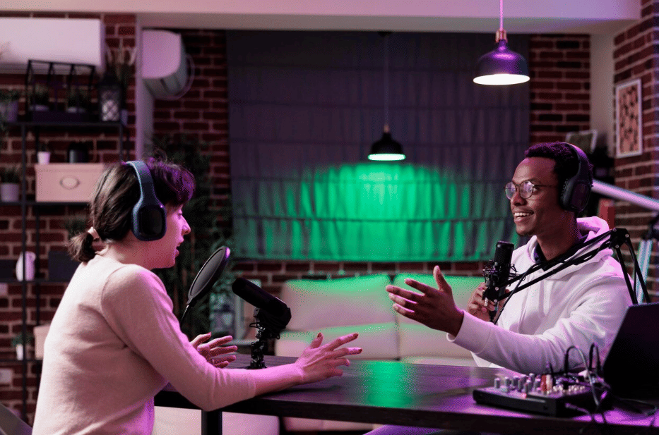 5 Contoh Naskah Podcast, Bisa Jadi Referensi Kamu! | IDN Times