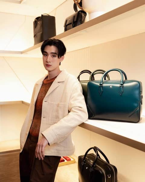 Biodata dan Profil Tee Teeradech | IDN Times