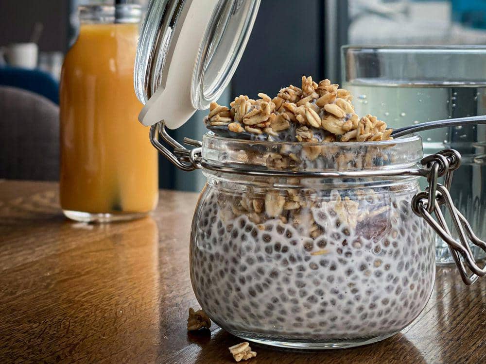5 Nutrisi Chia Seed Pudding yang Bagus untuk Sahur, Dijamin Sehat ...