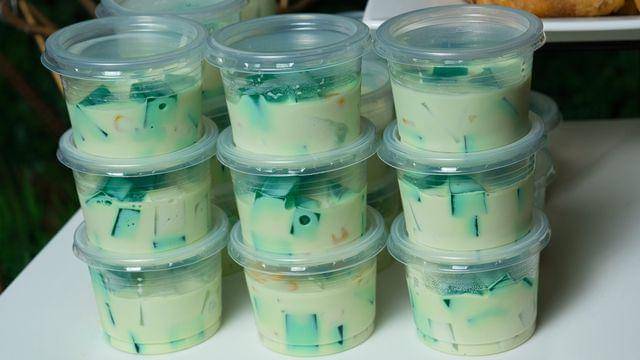 Resep Buko Pandan yang Super Creamy | IDN Times
