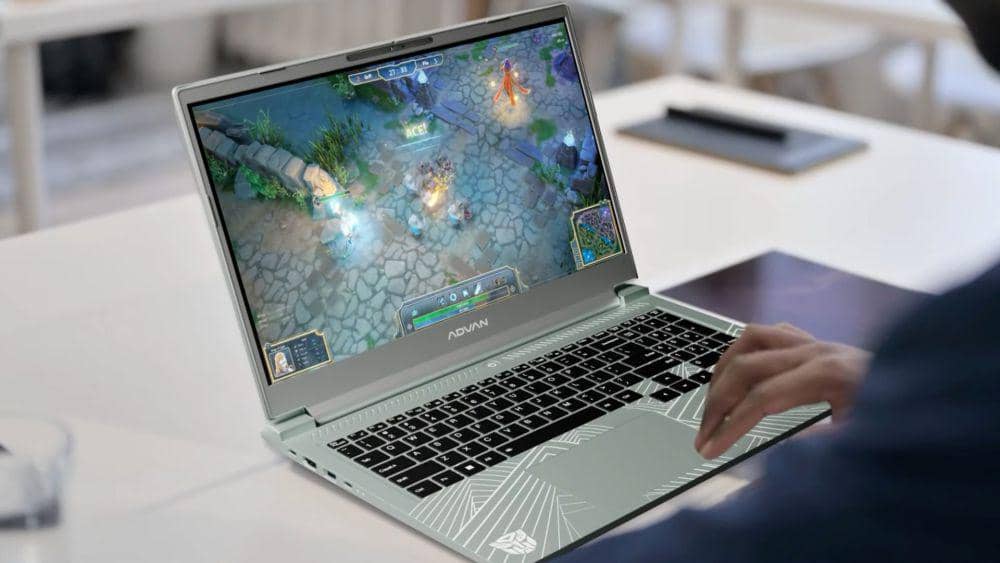 Advan Pixwar x Transformers, Laptop Gaming Harga Rp7 Jutaan | IDN Times