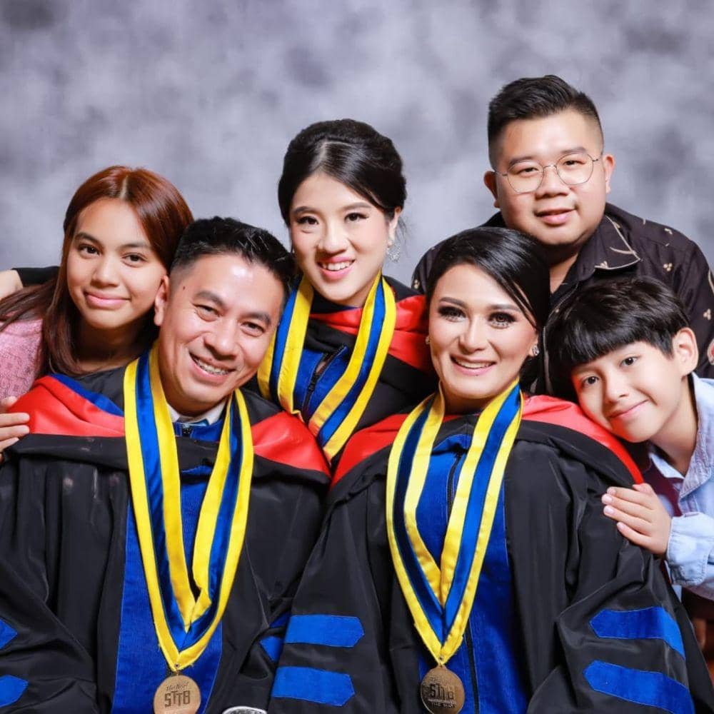 7 Potret Tamara Geraldine yang Kini Jadi Pastor | IDN Times