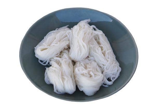 5 Tips Membuat Bihun Kuah Daging Sapi, Gurih dan Kaya Rempah | IDN Times