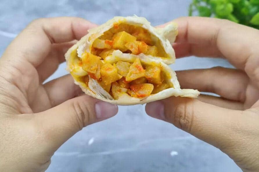 Resep Cireng Isi Berbagai Varian, Jadi Camilan Keluarga! | IDN Times