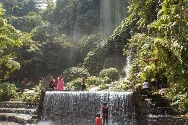 Air Terjun Terindah di Indonesia yang Wajib Kamu Jelajahi | IDN Times NTB