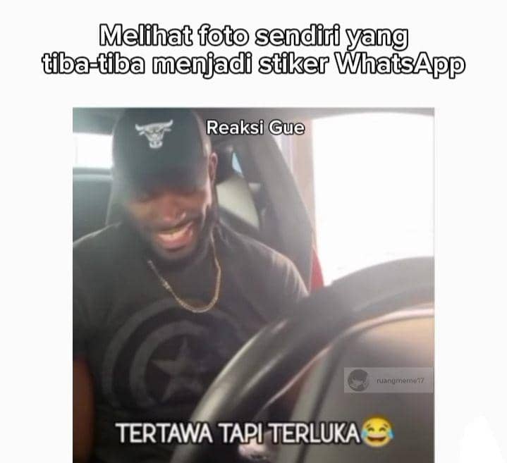 7 Meme Kocak Tertawa, tapi Terluka | IDN Times