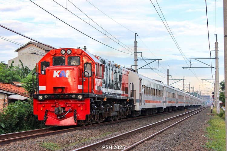 12 Daftar Kereta Ekonomi Jakarta—Solo, Mudik Pasti Nyaman | IDN Times