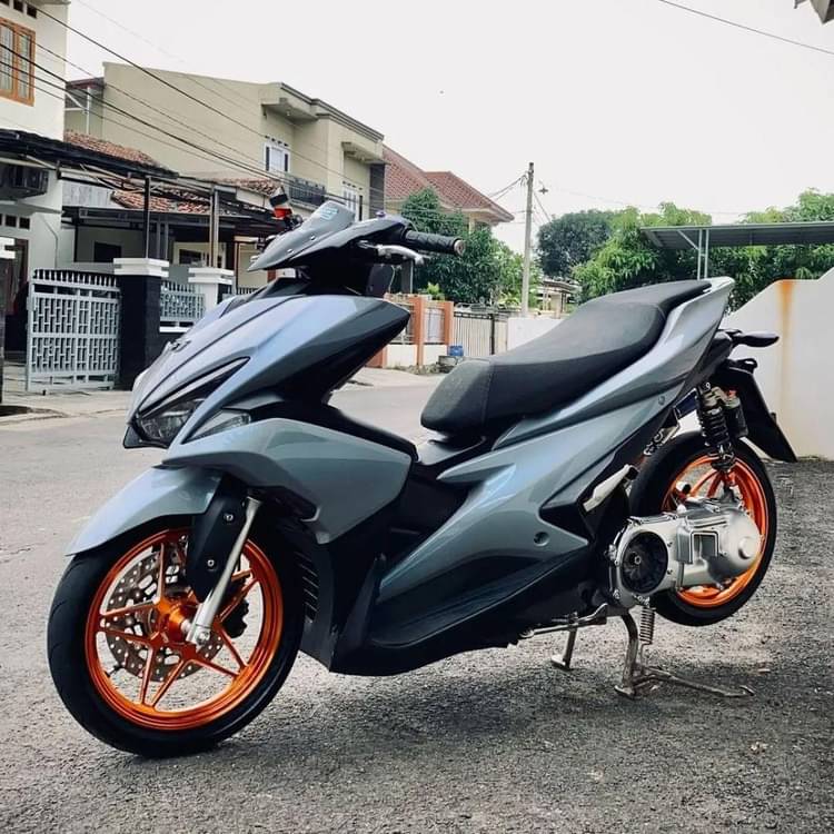 5 Ide Modifikasi Aerox 155, Ubah Suspensi hingga Warna | IDN Times