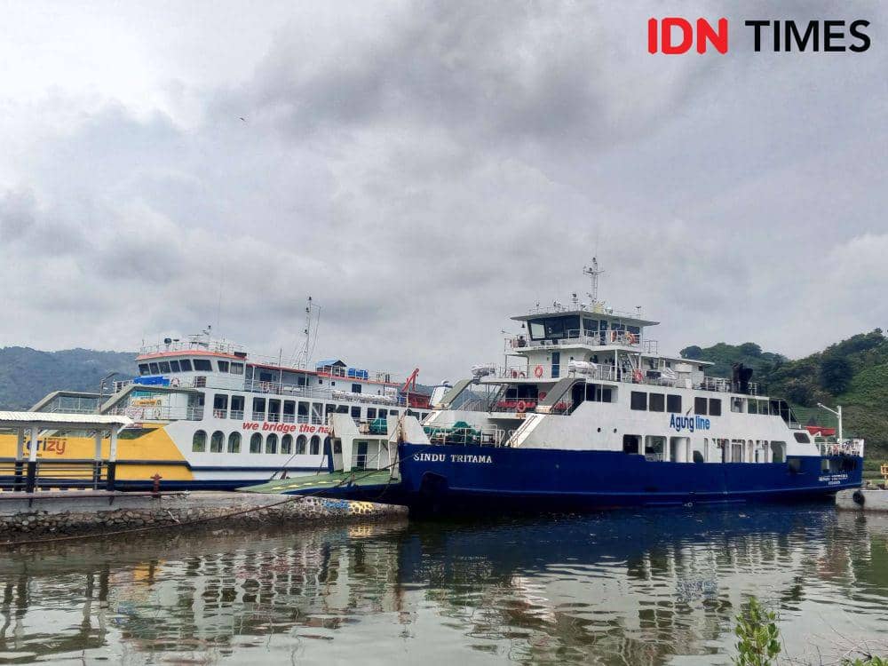Jadwal dan Tiket Kapal Feri Rute Lembar Padangbai Hari Ini | IDN Times NTB