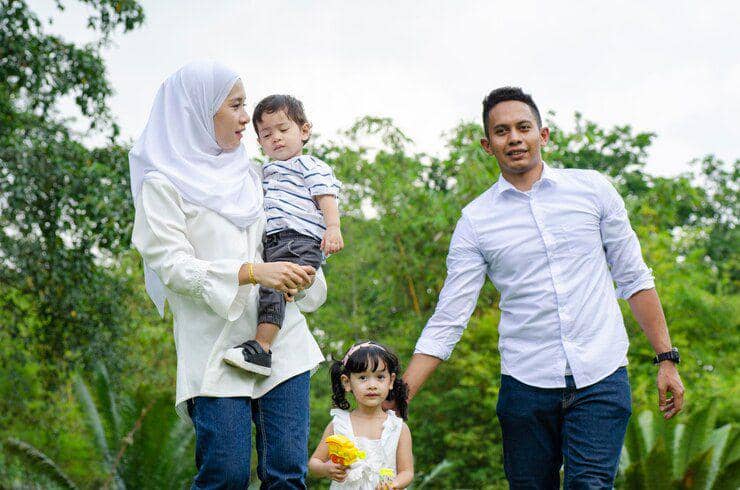 94 Pantun Lebaran Bahasa Jawa Parikan Lucu dan Puitis | IDN Times Jateng