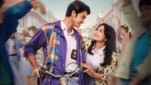 15 Film Romantis Indonesia yang Bikin Nangis, Dijamin Mellow | Duniaku.com