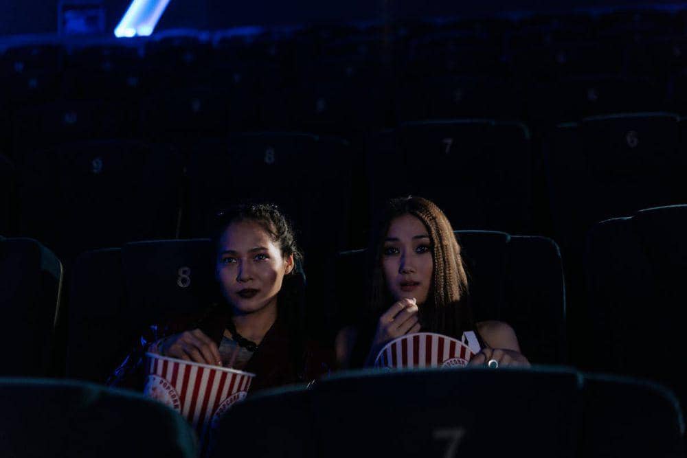 7 Perbedaan CGV dan XXI, Mana yang Lebih Cocok buat Kamu? | IDN Times