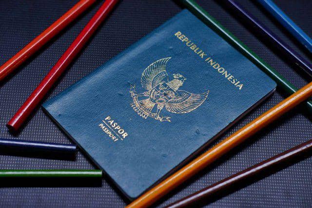 Arti 3 Warna Paspor Indonesia dan Kegunaannya | IDN Times