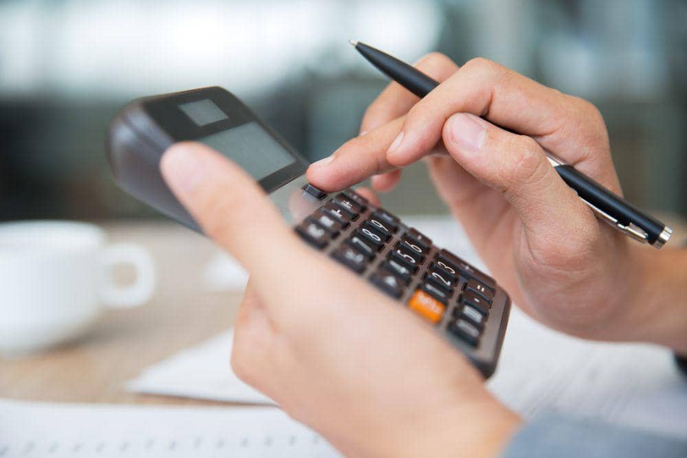 Kisah Pemilik Panin Bank, Intip Profil dan Perjalanannya | IDN Times