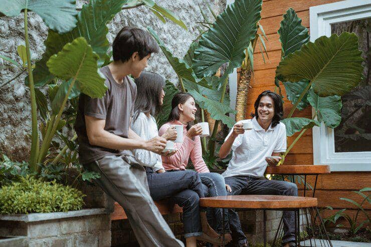 Perbedaan Royal dan Loyal serta Contoh Sikapnya, Baru Tahu? | IDN Times